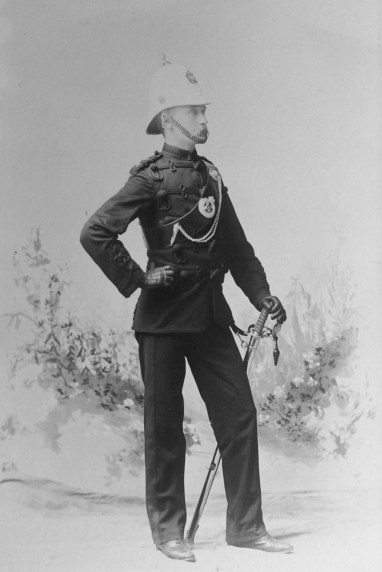 Evolution of Officer’s Tunics | The Queen's Own Rifles of Canada ...