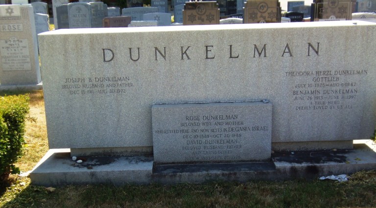 Dunkelman, Benjamin | The Queen's Own Rifles of Canada Regimental ...